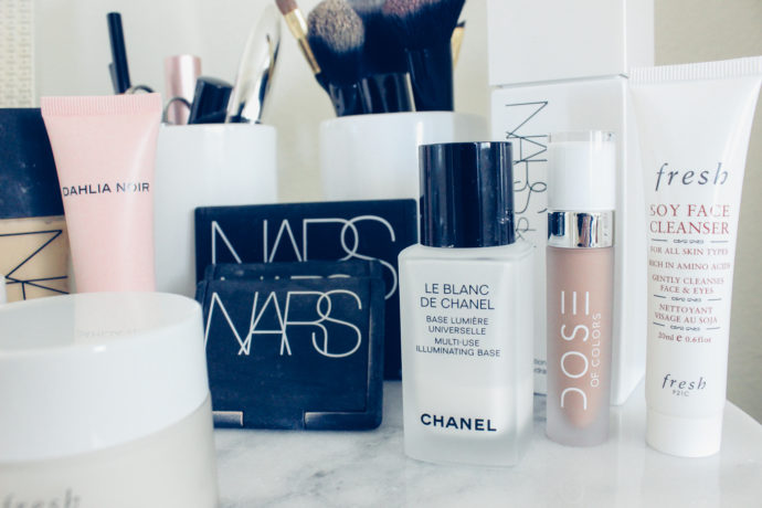 White Marble Makeup Display