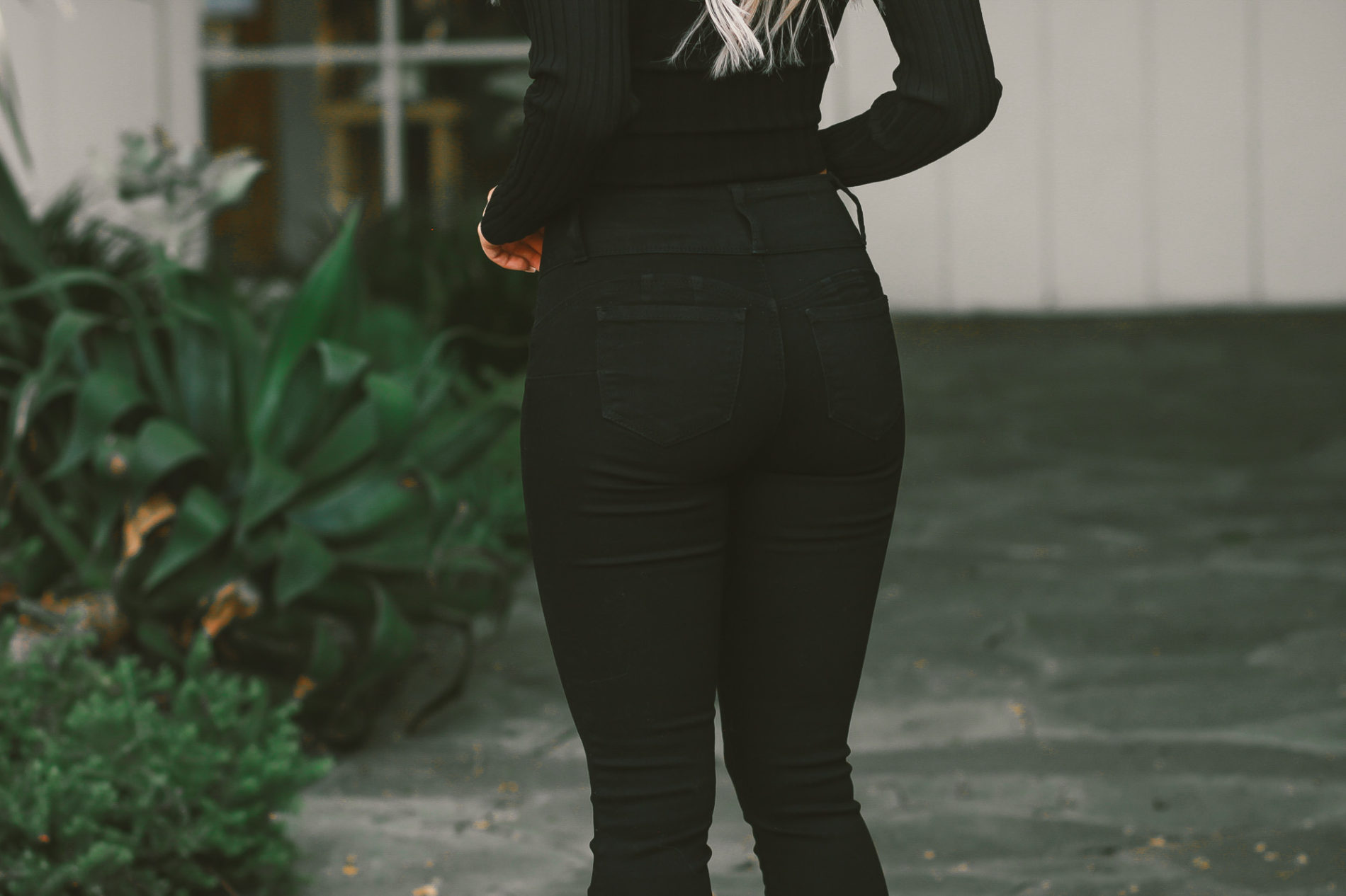 Butt Shaping Jeans: Do They Actually Make A Difference?